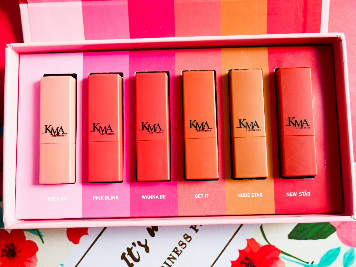 Review : KMA Playful Mini Lip Set ลิปสติกไซส์มินิสุดจี๊ด